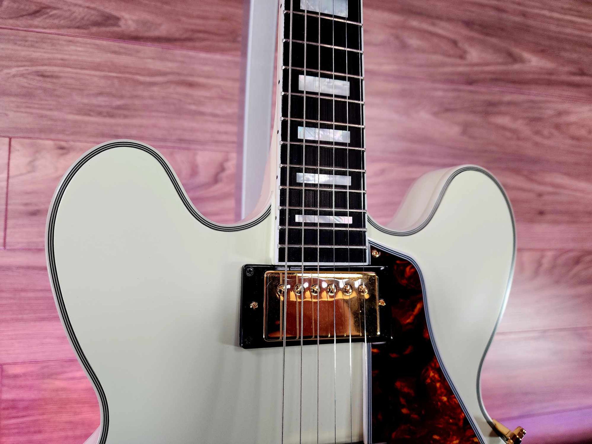 Epiphone 1959 ES-355 - Classic White for Sale in Canada | Zedem