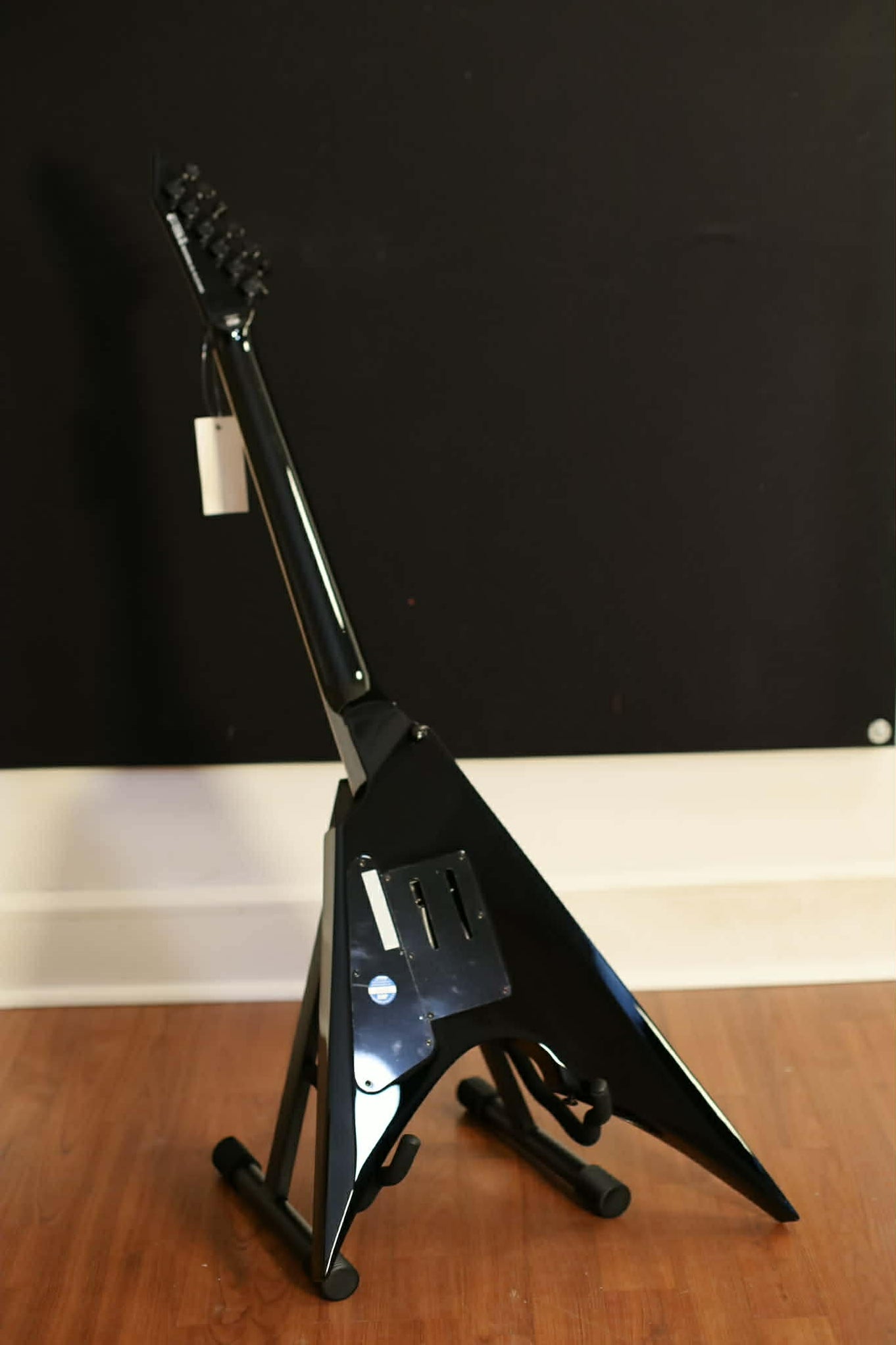 ESP LTD ARROW-200, Black - Demo for Sale in Canada | Zedem